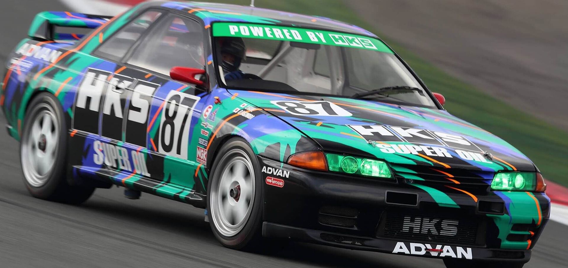 NISSAN SKYLINE BNR32 | HKS High Performance Auto Parts